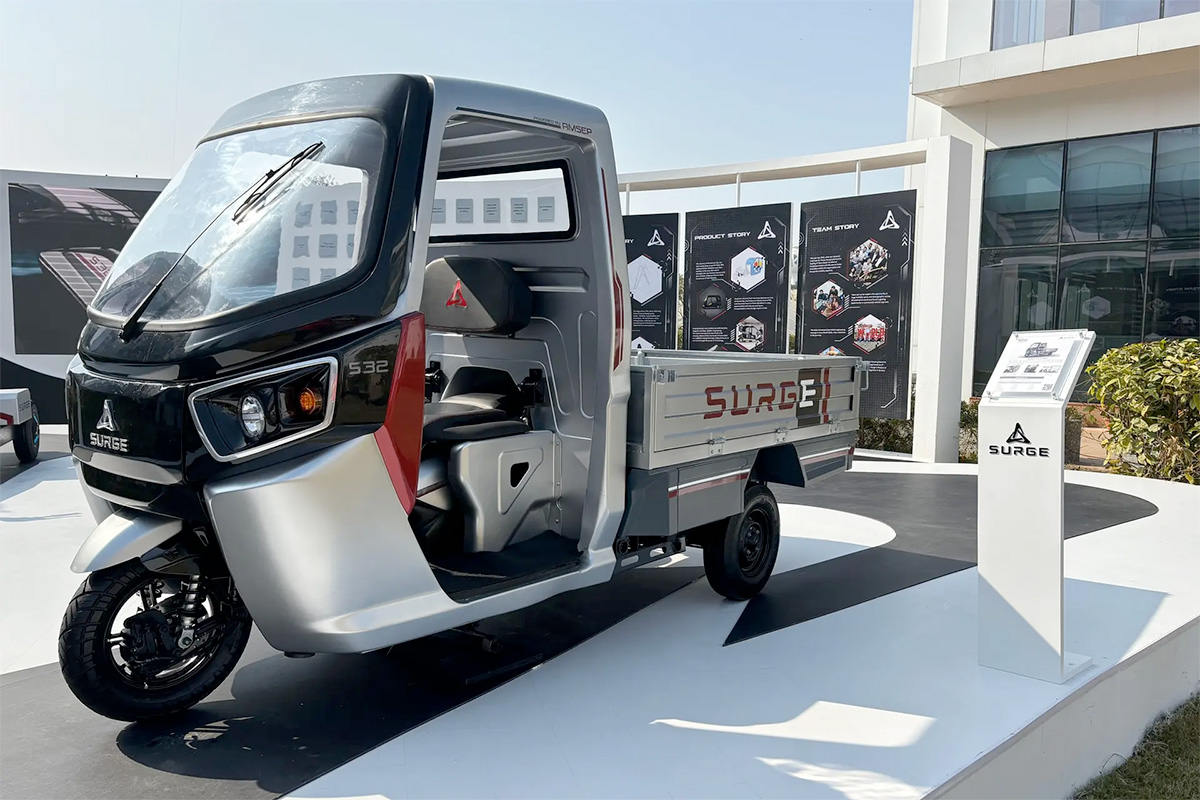 Surge S32 is a combo of an electric auto-rickshaw and a detachable ...