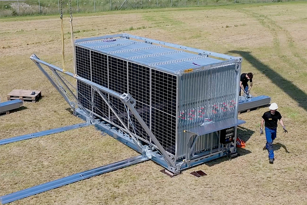 Solarcontainer unfolds to provide solar power, anytime, anywhere - Myshify